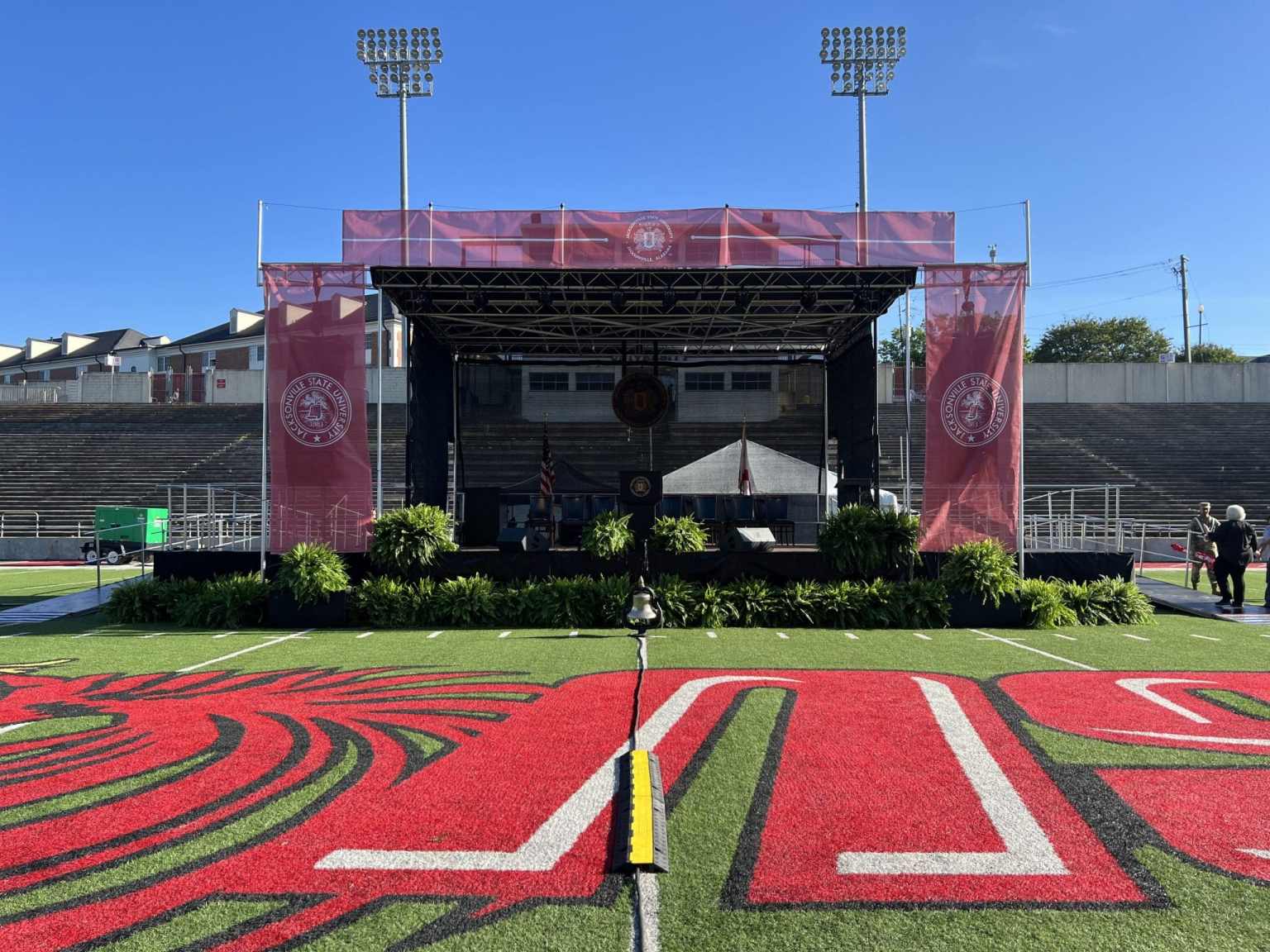 Professional Mobile Stage Rental Services | MOBILE STAGE USA